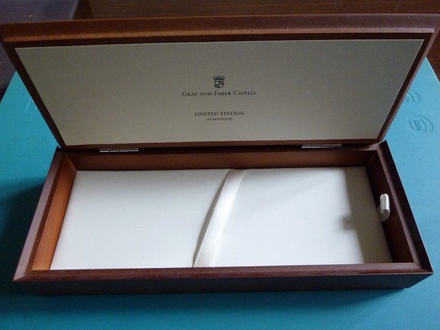 Graf von Faber-Castell - Limited Edition drvena kutija