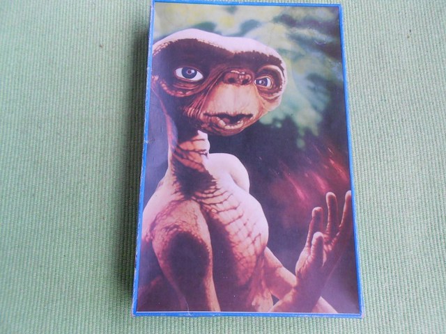 Ex Yu puzzle - IT (ET) vanzemaljac - kao nove