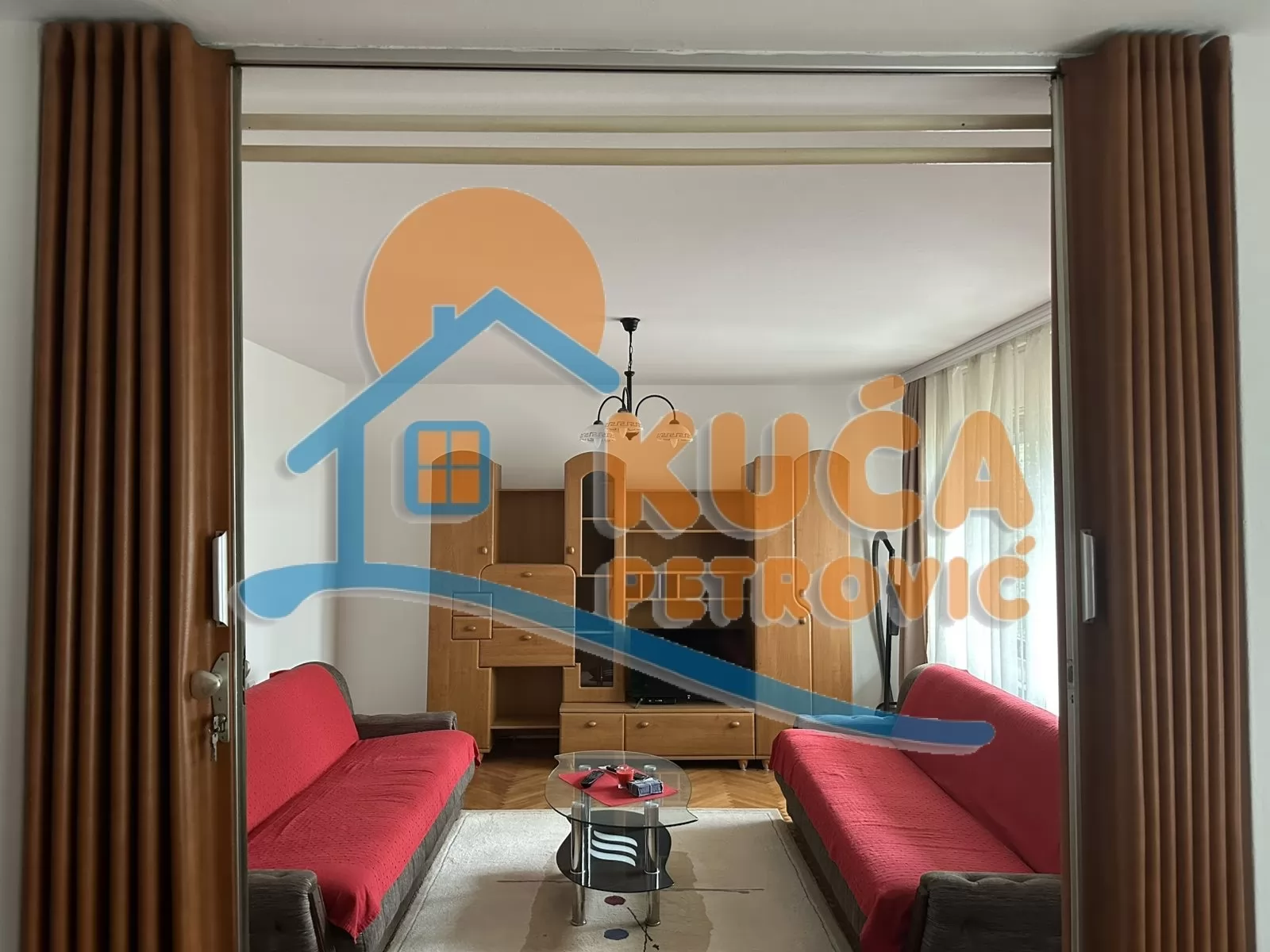 Jednosoban stan, 40 m2, Medicinski fakultet, Velikotrnavska ID: i-016518