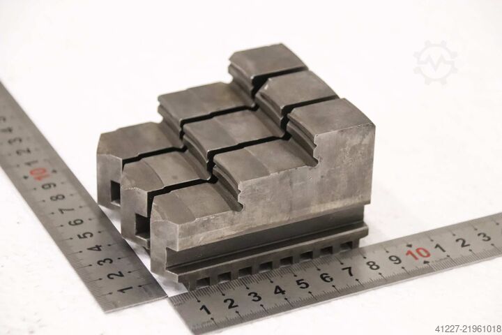 Zamenljive vilice
unbekannt Breite 22 mm