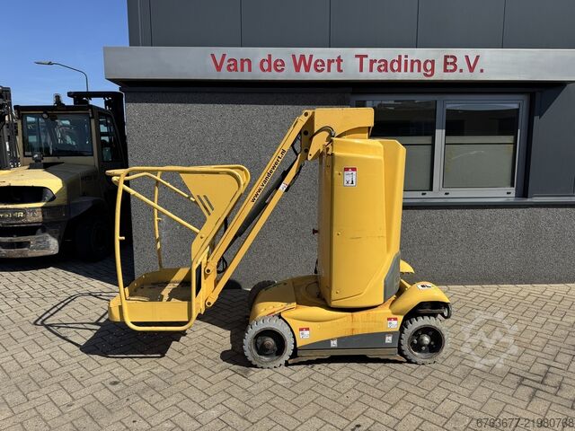 Haulotte Star 10 Električni stubni podiznik / Vertikalni zglobni podiznik, radna visina 10 m, 2012.
HAULOTTE Star 10 Electric Masthoogwerker / Vertical Boom lift 10M werkhoogte 2012