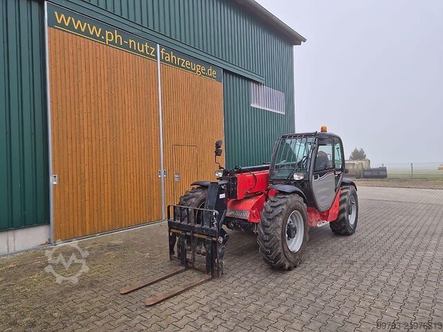Teleskopski utovarivač
Manitou MT932