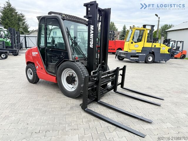 Terenski viljuškar
Manitou MSI30 / DIESEL / DUPLEX 3350 / CABIN