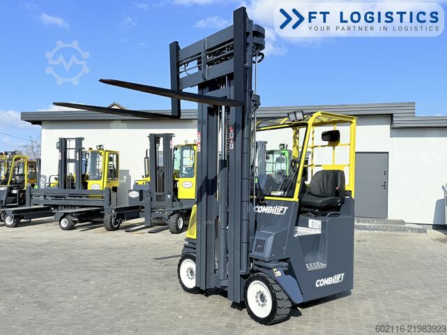 četvorosmerni viljuškar
Combilift CB4500 GAS TRIPLEX 6400 FORK POSITIONER