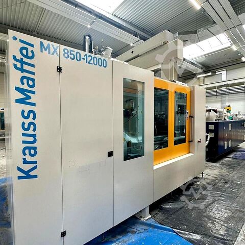 Mašina za brizganje plastike
KraussMaffei KM 850-12000 MX