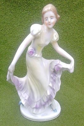 Wade Art Deco figurina. 2.
