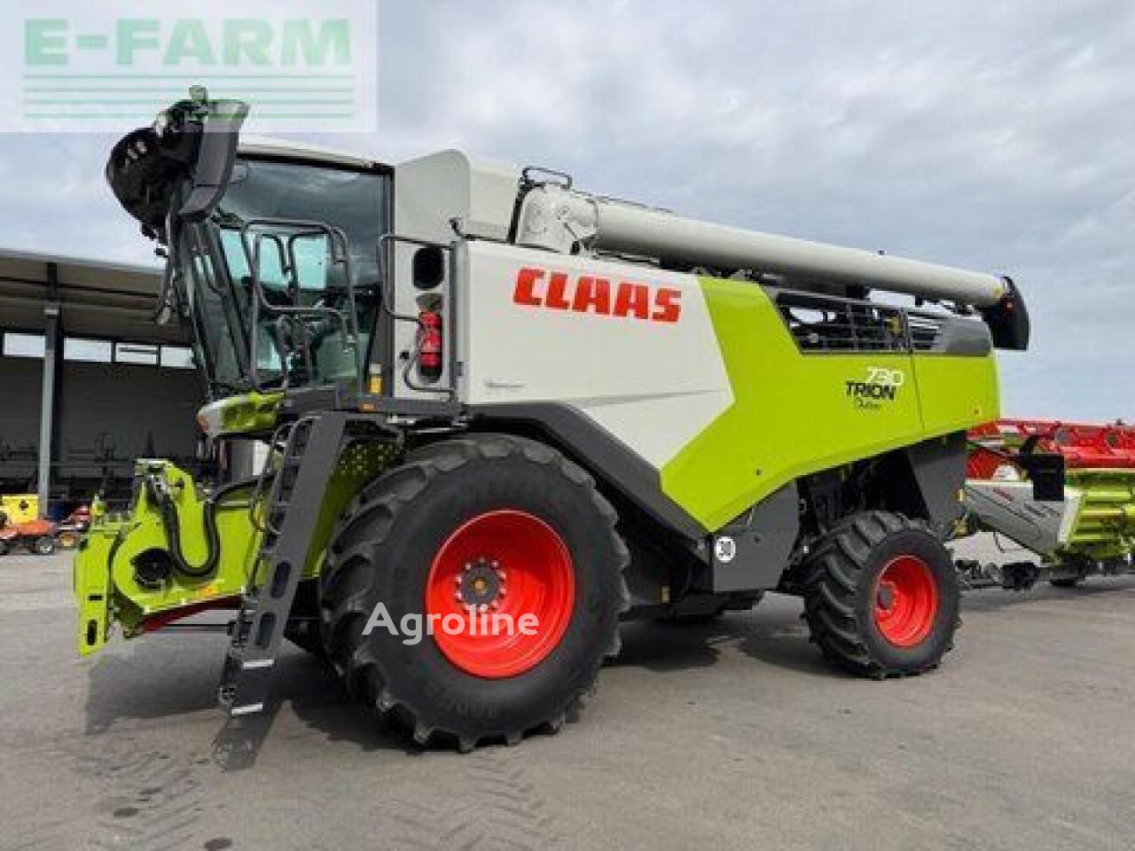 Claas trion 730 kombajn za žito