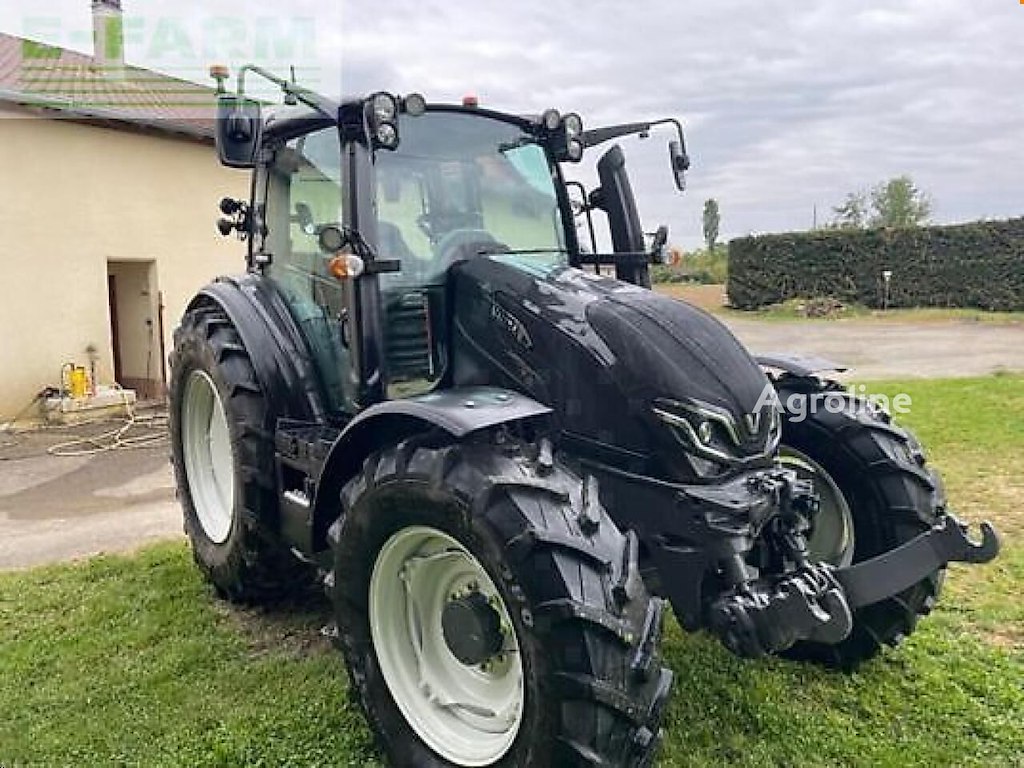 Valtra g125v traktor točkaš
