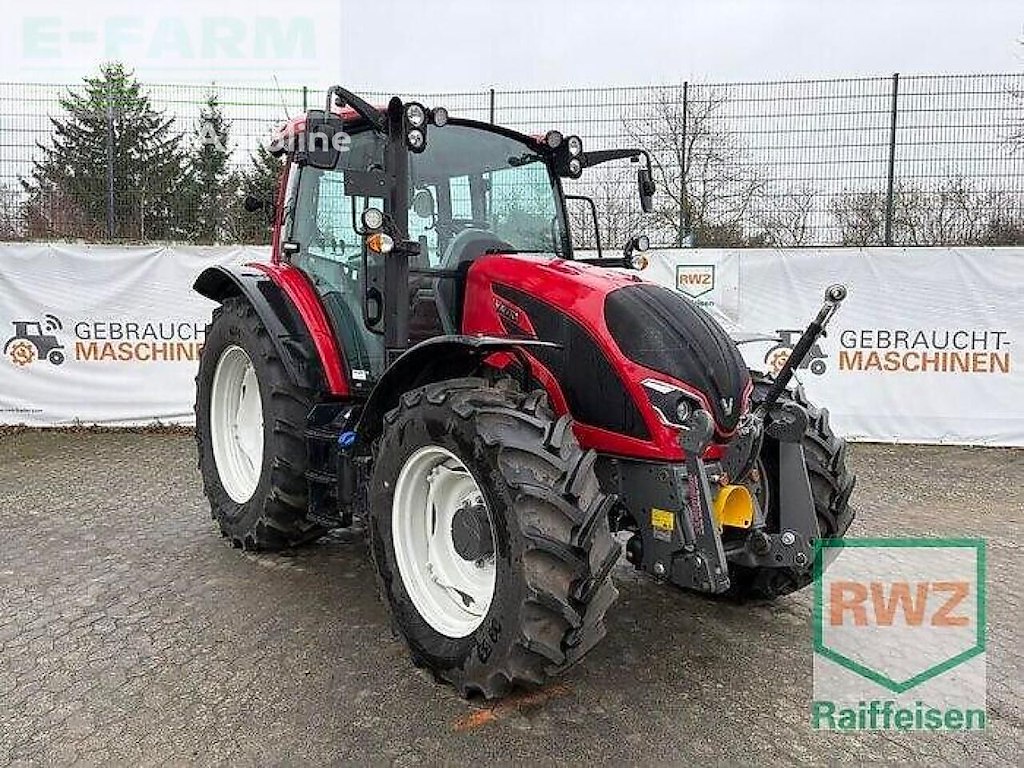 Valtra a105 traktor točkaš