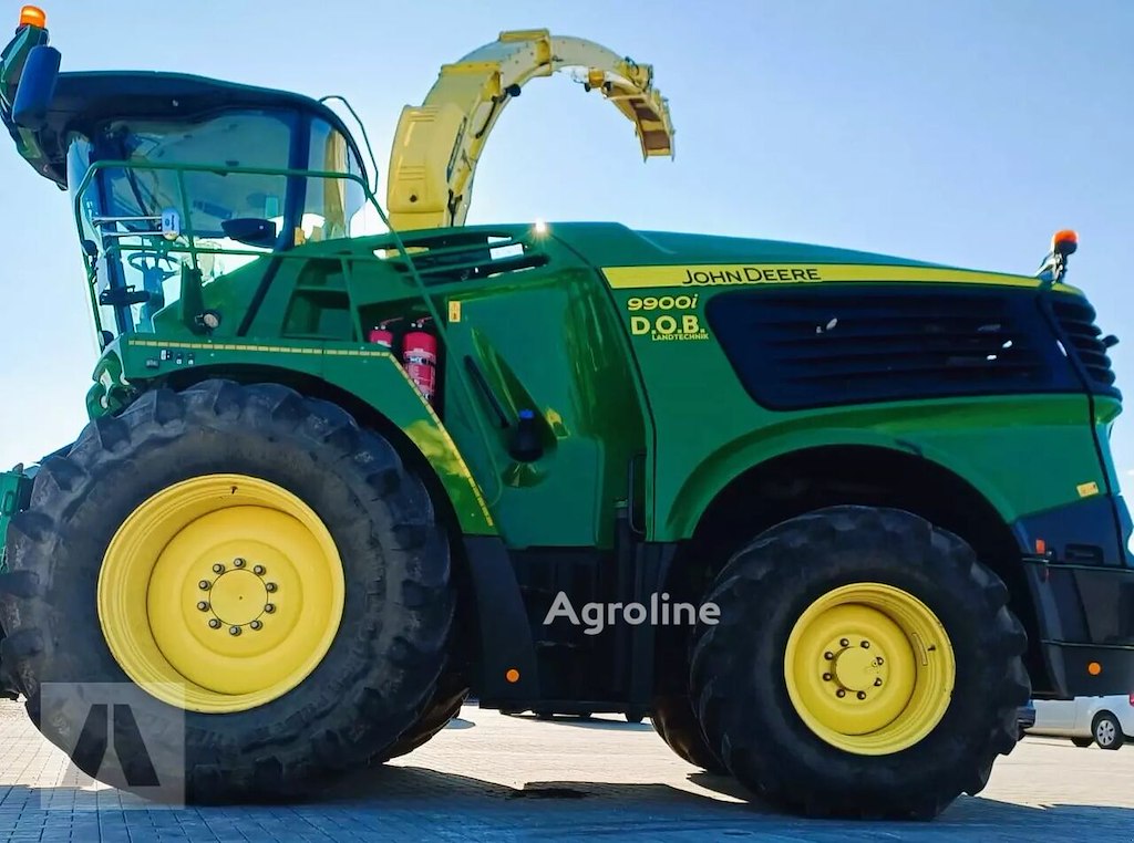 John Deere 9900i krmni kombajn