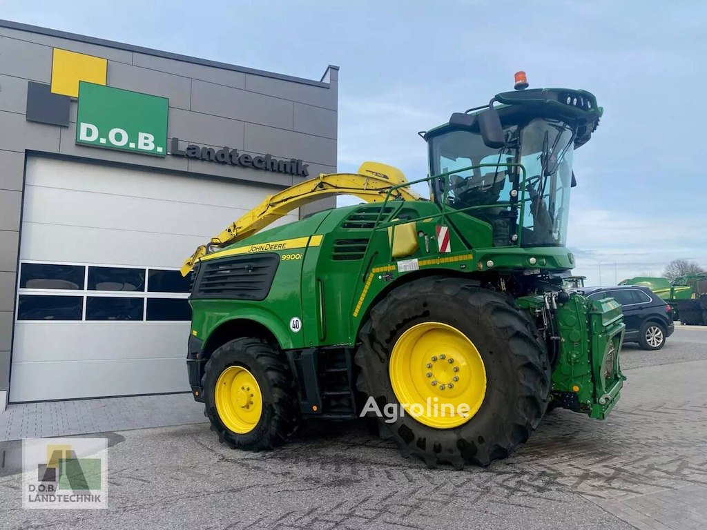 John Deere 9900i krmni kombajn