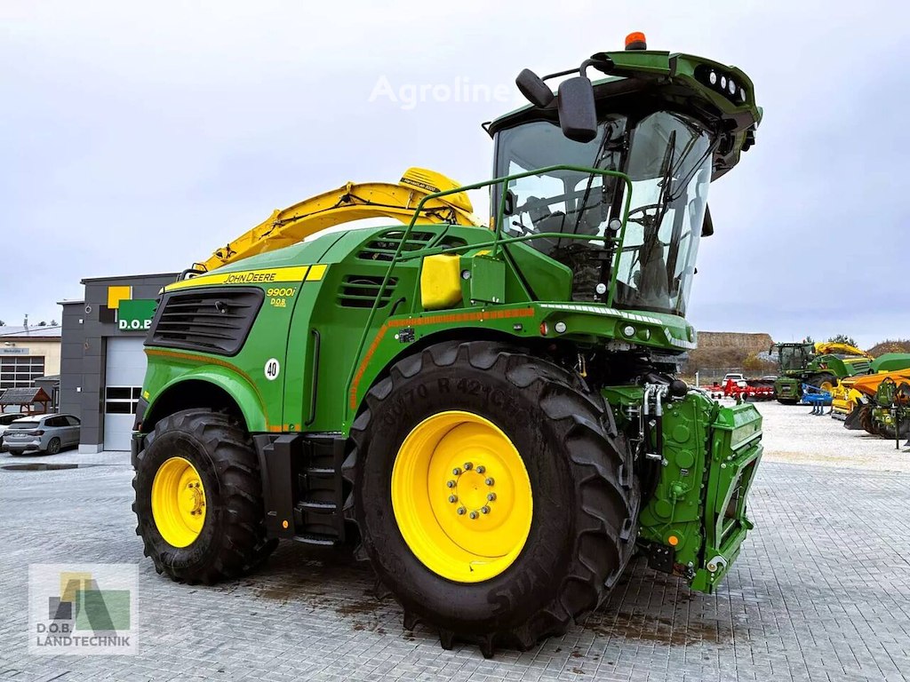 John Deere 9900i krmni kombajn