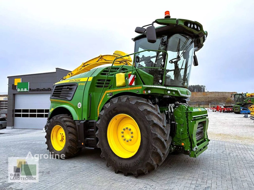 John Deere 9700i krmni kombajn