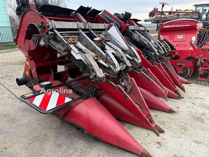 Case IH 846 žetelica za kukuruz