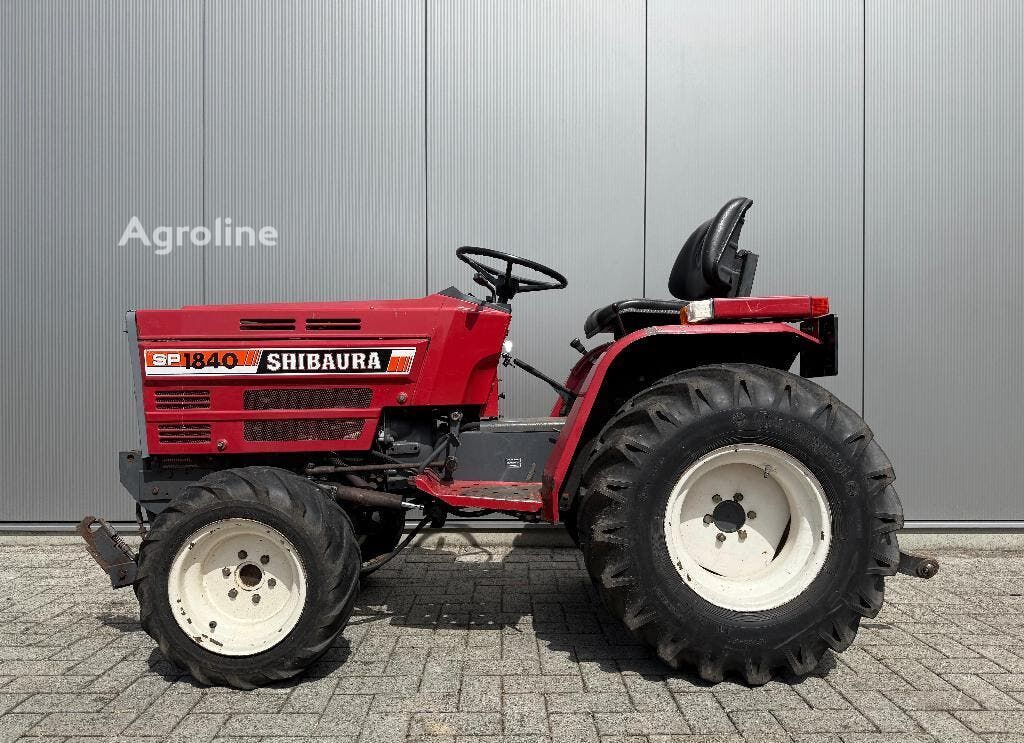 Shibaura SP1840 mini traktor