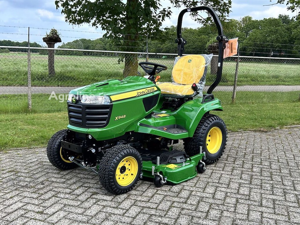 Novi John Deere X948 traktor kosilica