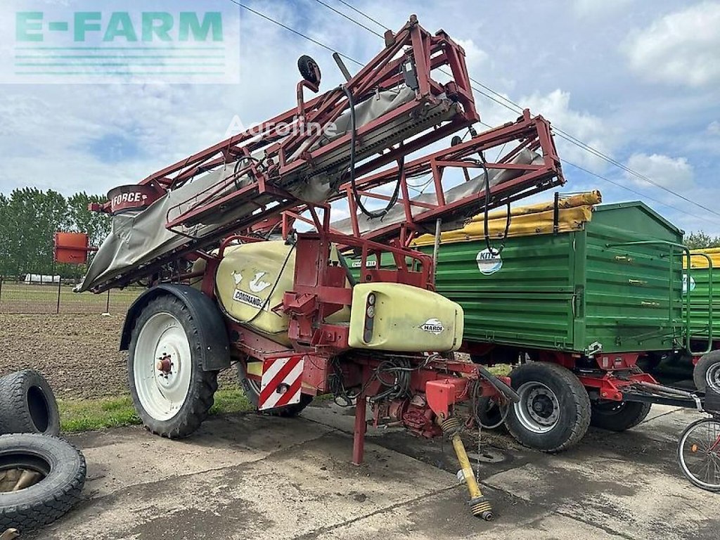 Hardi commander plus 2800 twin force vontatott légzsákos permetező vučena prskalica