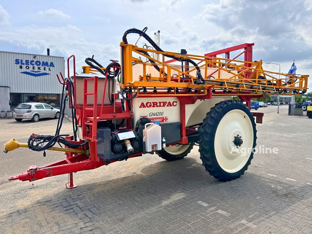 Agrifac GN4230 Veldspuit vučena prskalica