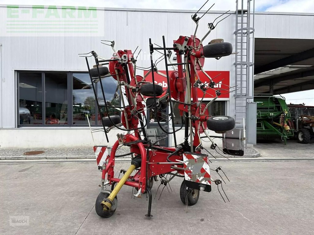 Fella th 8608 dn prevrtač sena