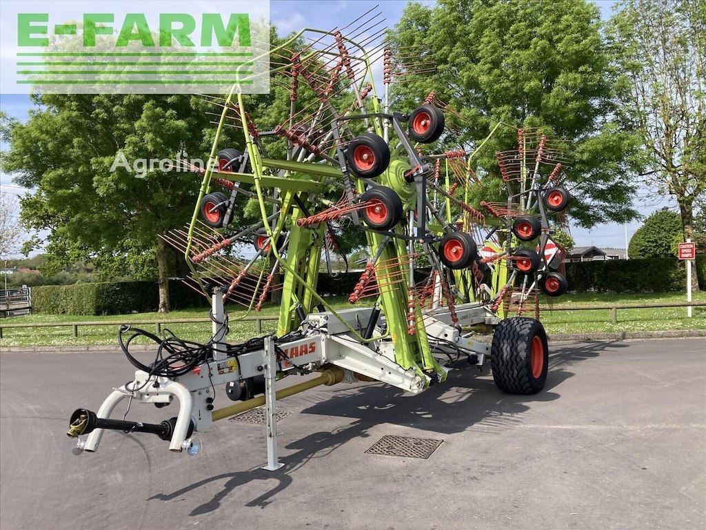 Claas LINER 3600 HH prevrtač sena