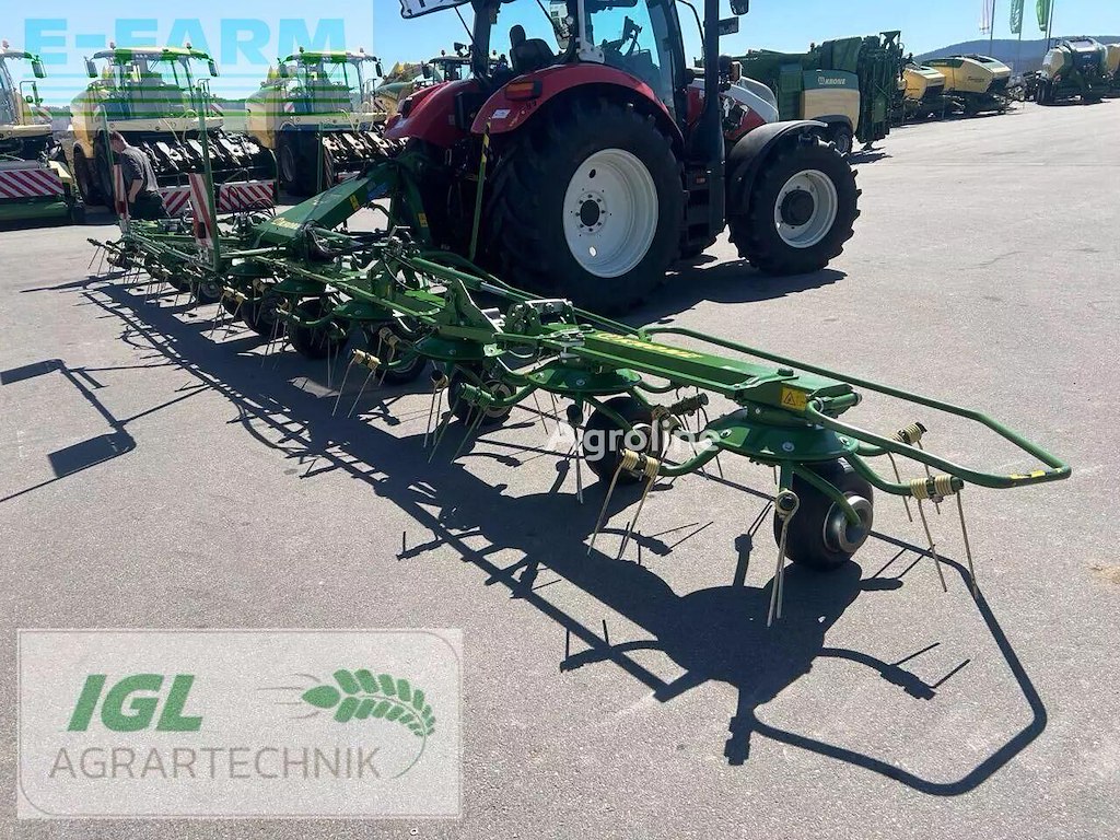 Krone kw 11.22/10 prevrtač sena