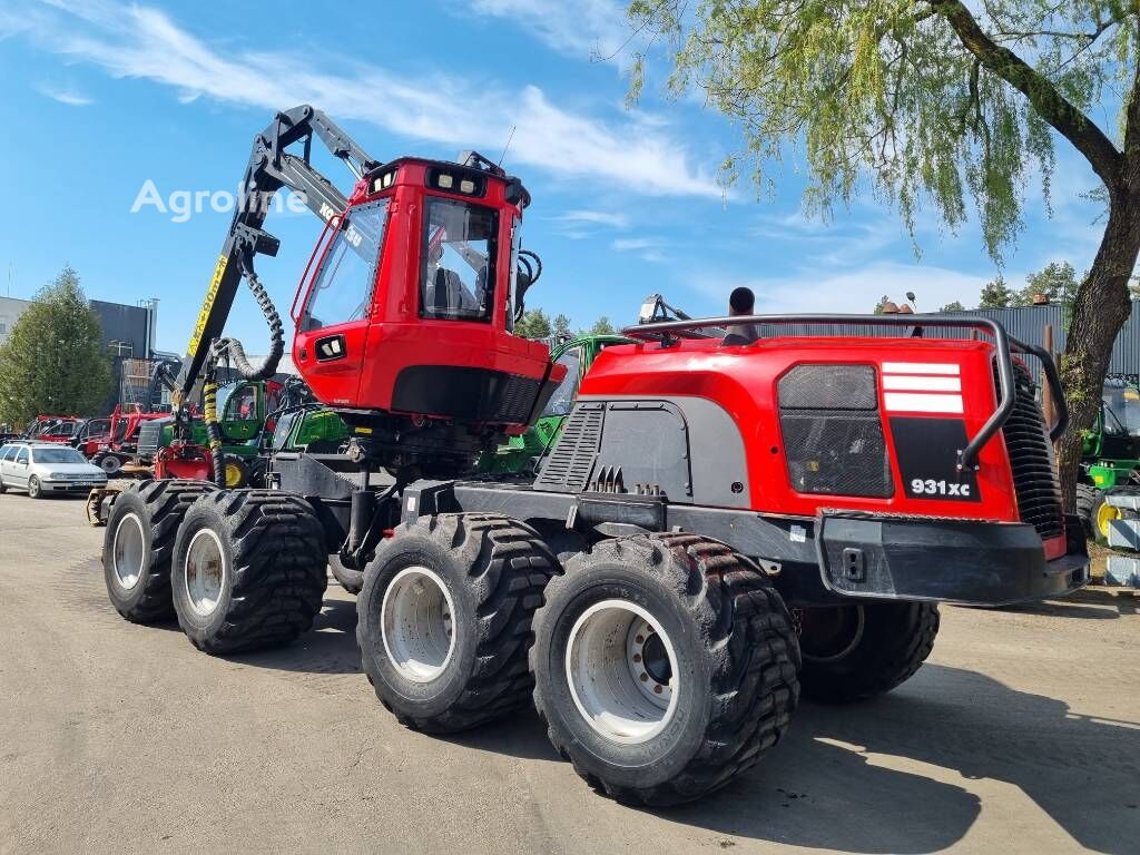 Komatsu 931 XC harvester