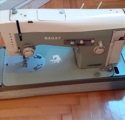 Mašina Bagat super Slavica