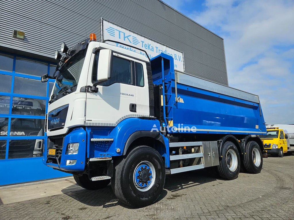 MAN TGS 33.440 6x6 HYVA Hydraulische kleppen kiper