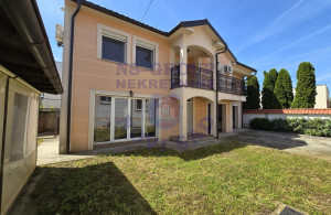 Prodajem Kuću, Veternik