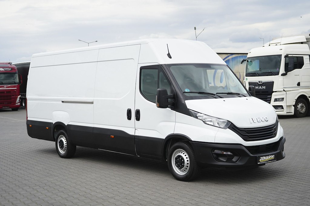 IVECO / DAILY / 35S14 / 2,3 MultiJet / MAXI / 136 KM / MAŁY PRZEBIEG minibus furgon