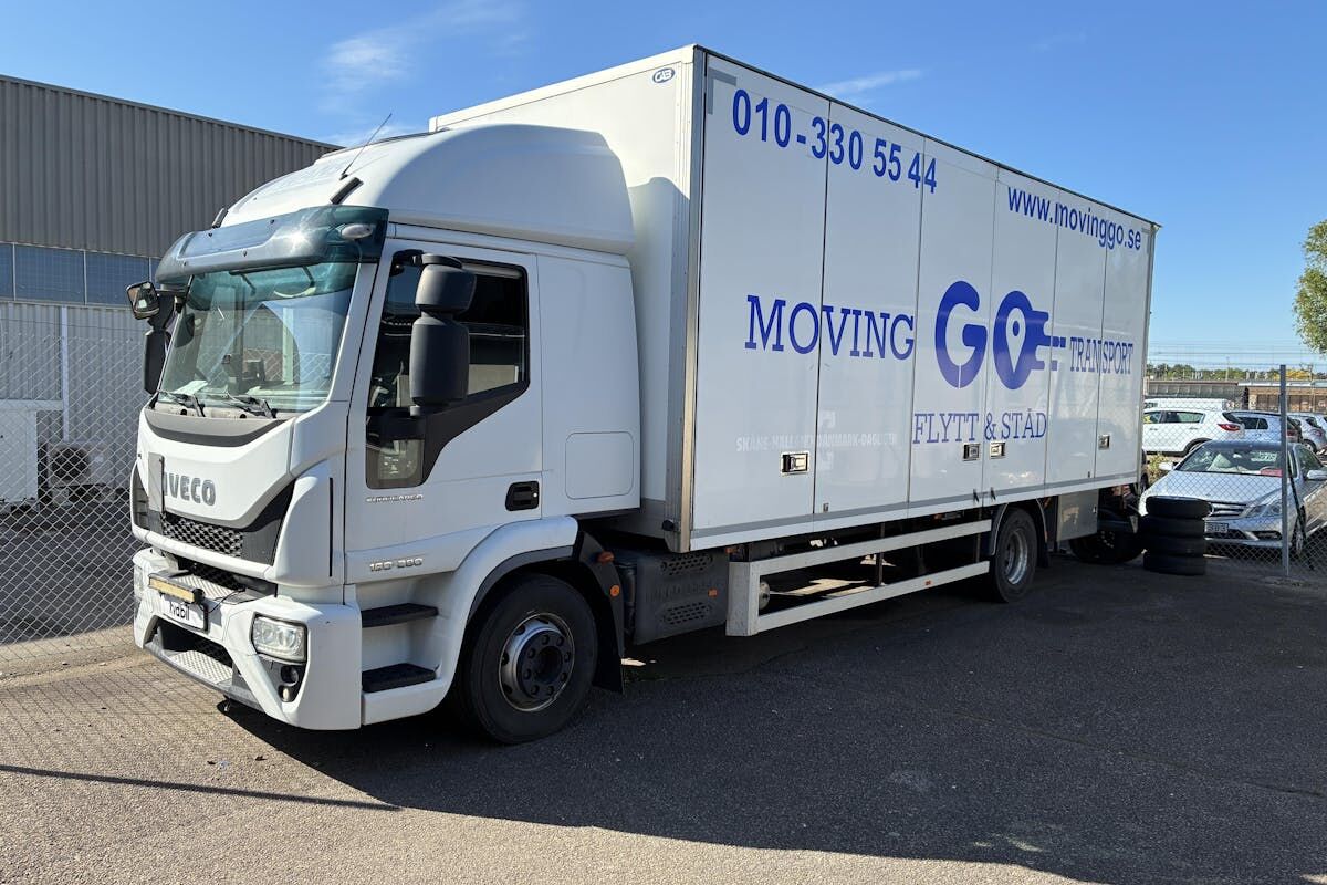 Prodaje se IVECO EUROCARGO kamion furgon na aukciji