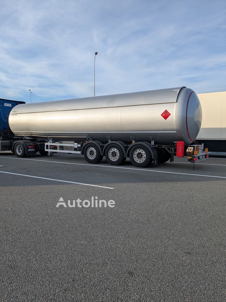 BC LDS NCX 50 poluprikolica cisterna za gas