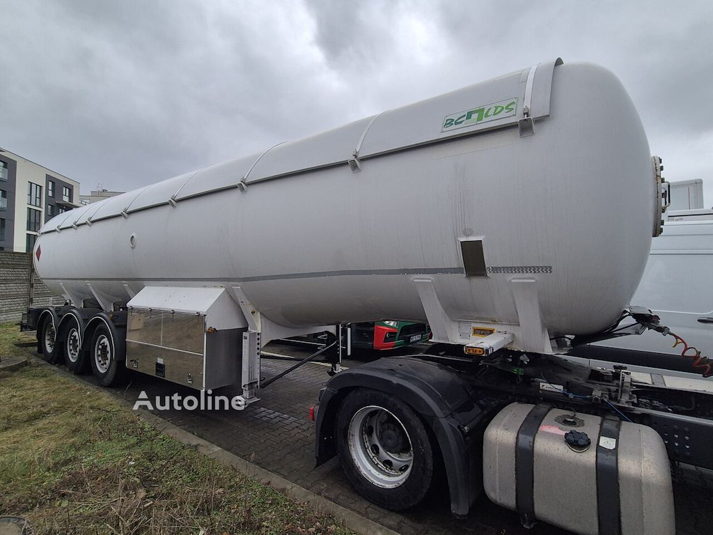 BC LDS NCG-48 poluprikolica cisterna za gas
