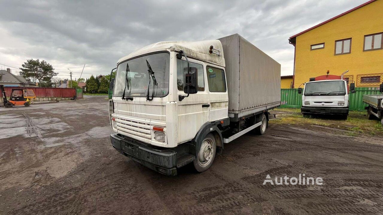Ross KA 463 kamion s ceradom