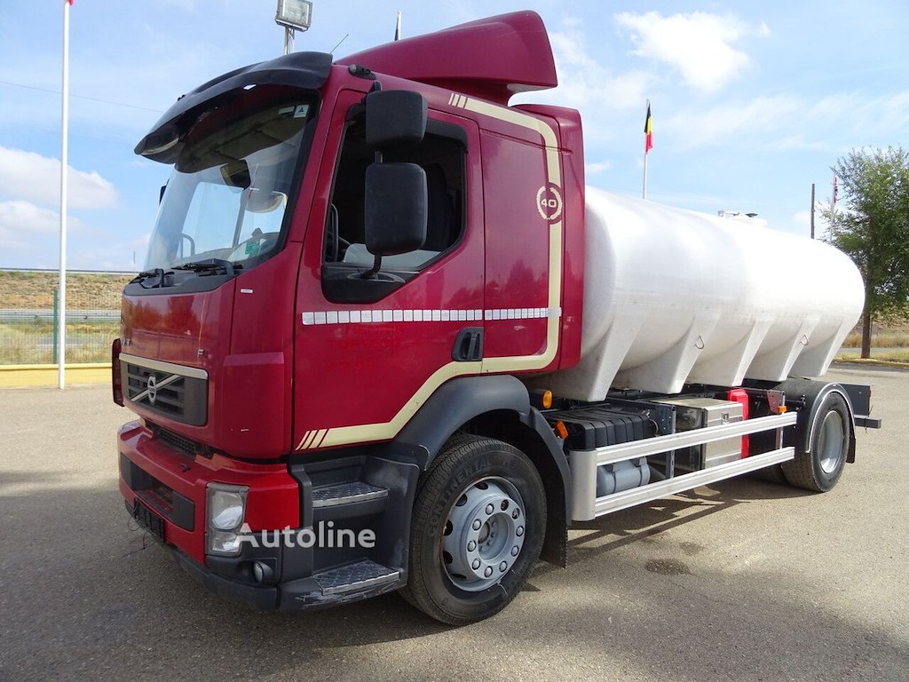 Volvo FM13 400 autocisterna