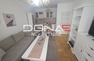 Iznajmljujem Stan-Apartman, Park Svetog Save, Niš Grad