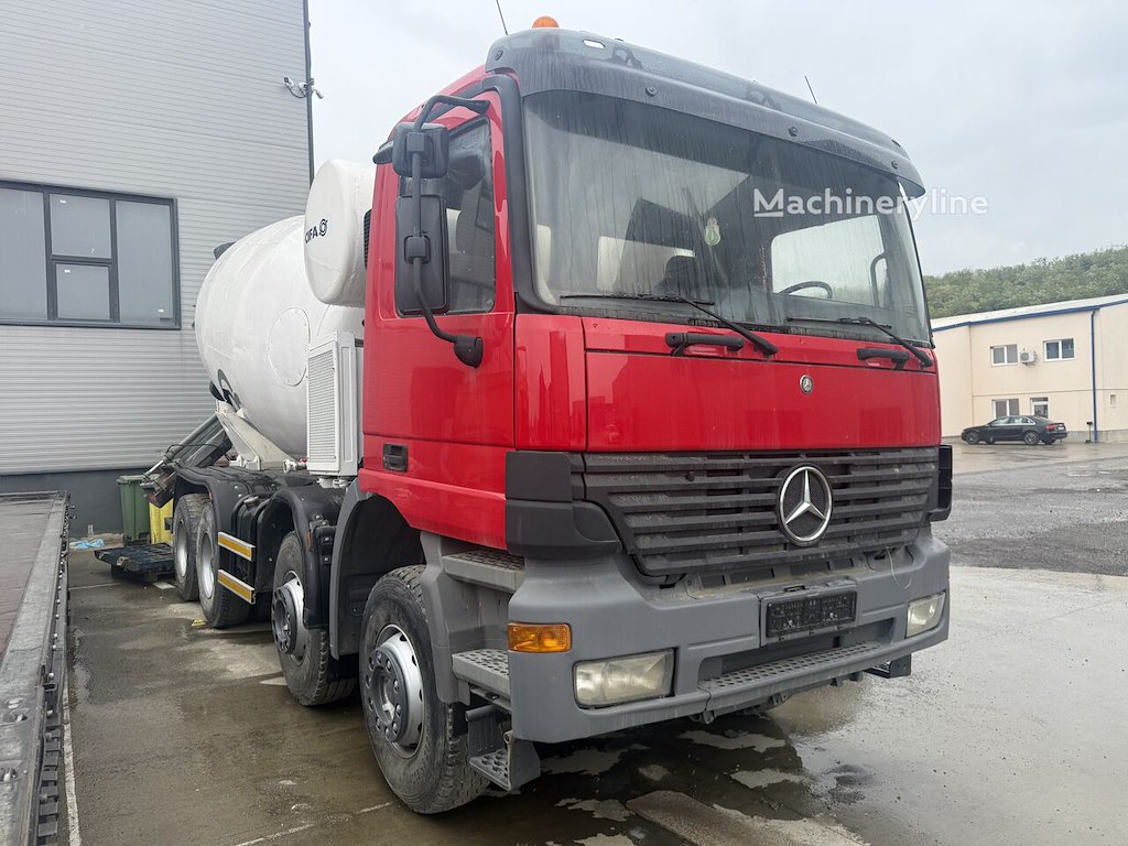 Cifa SL1300 na šasiji Mercedes-Benz Actros 4140 kamion s mešalicom za beton