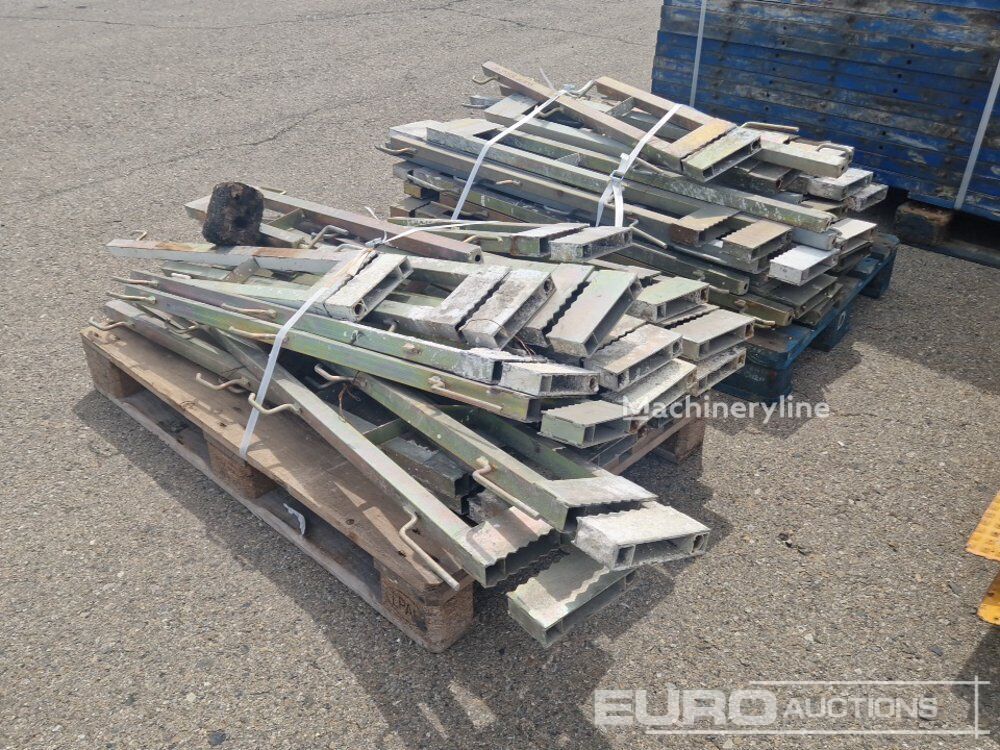 Prodaje se Clamp-on Guardrails skele na aukciji