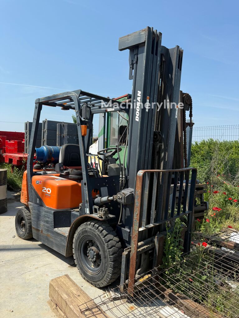 Doosan G20 LP viljuškar na gas