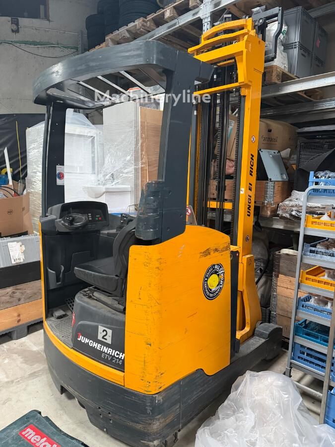 Prodaje se Jungheinrich skyvemasttruck selges paletni viljuškar na aukciji