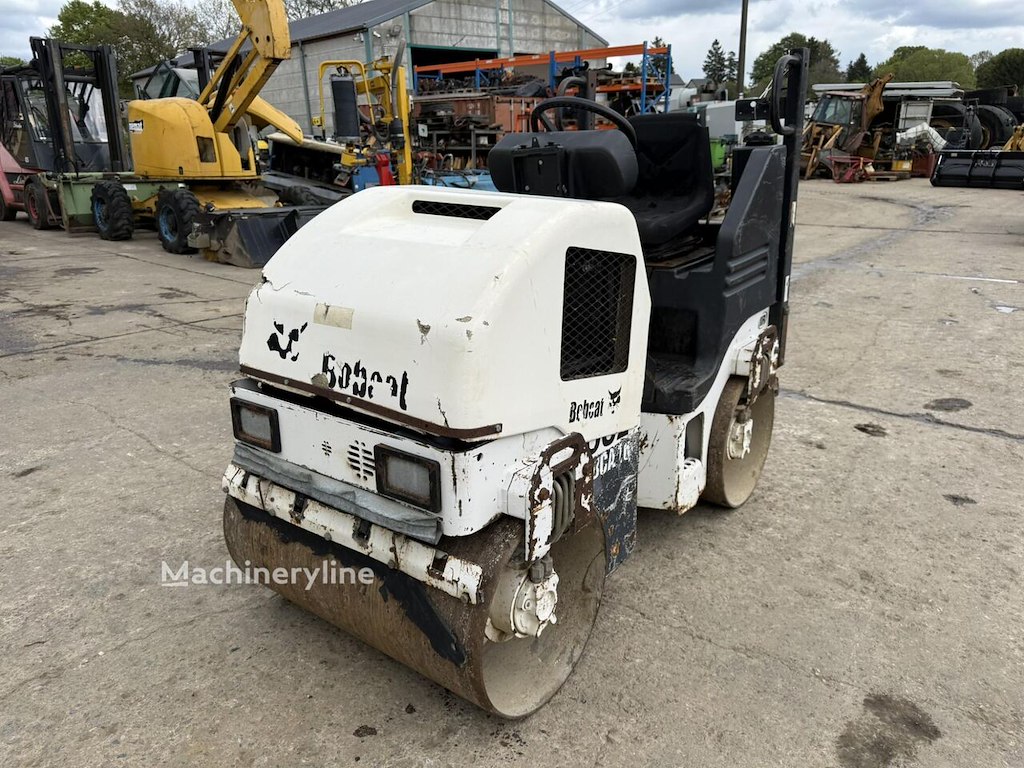 Bobcat BCA 16 mali valjak