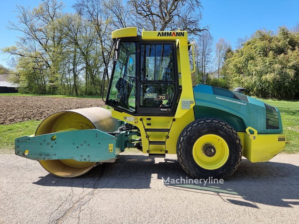 Ammann ASC 70 kompaktor s jednim valjkom