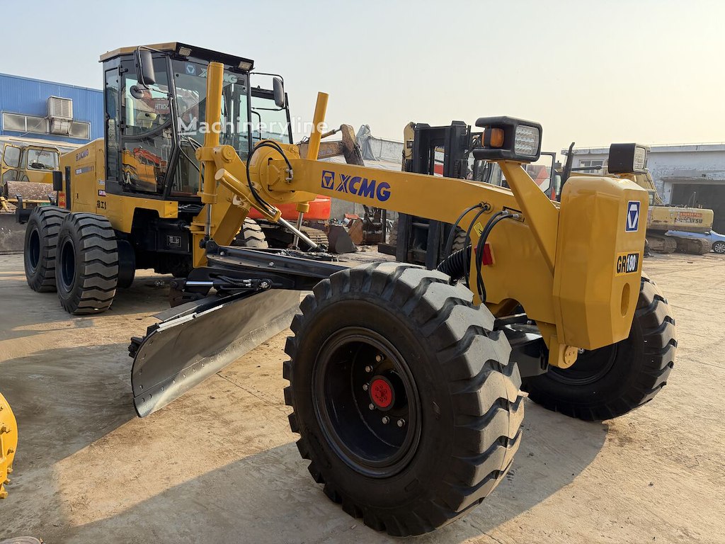 XCMG GR180 grejder