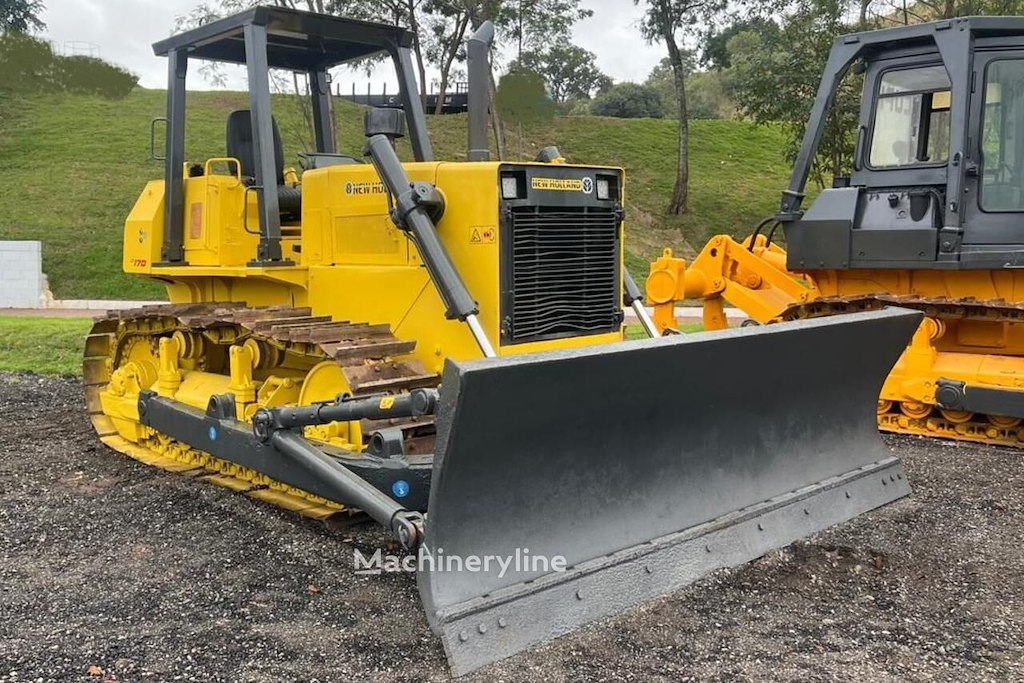 Novi New Holland D170 buldožer