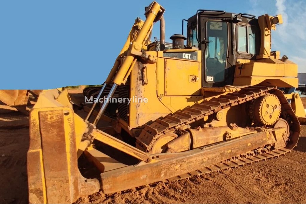Novi Caterpillar D6T XL 18/18 buldožer