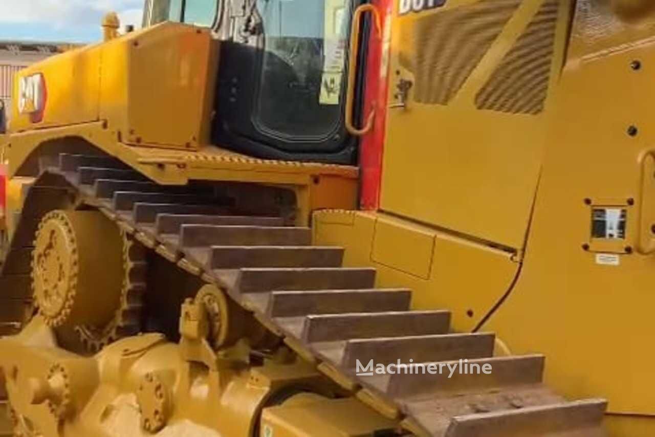 Caterpillar D8T 22/22 buldožer