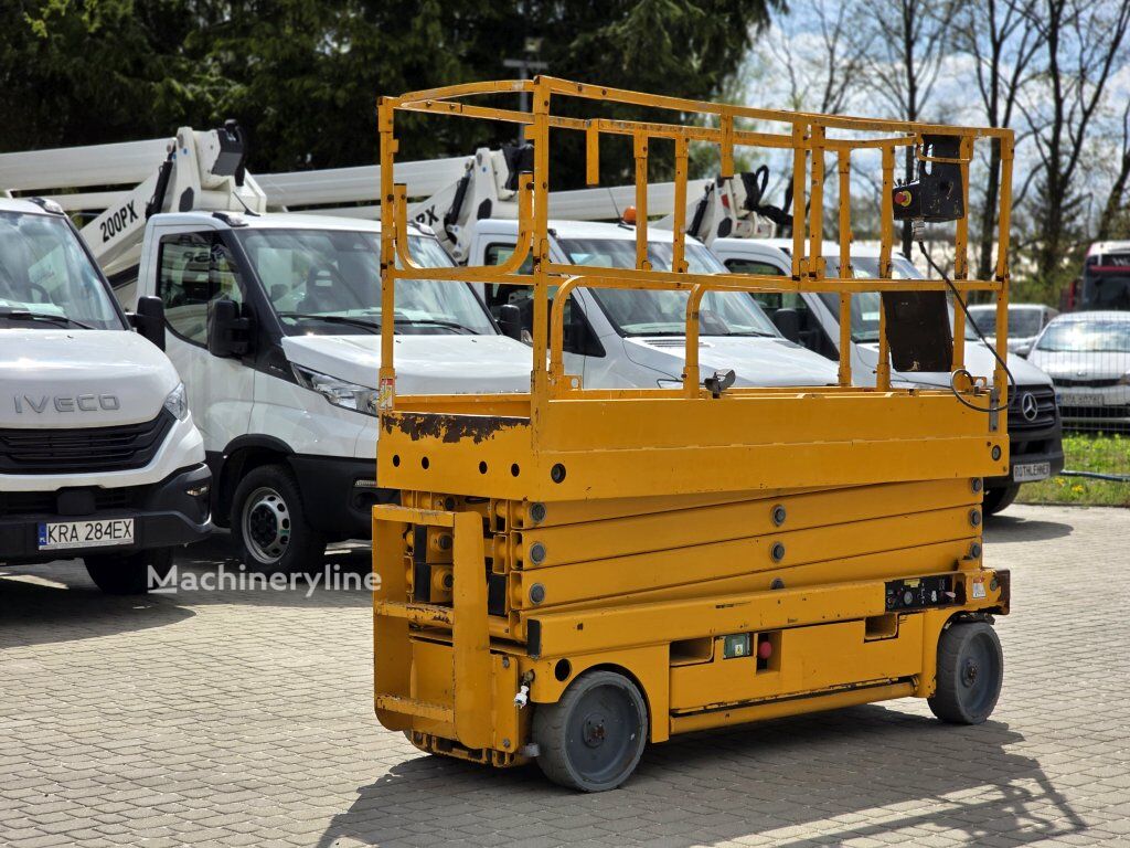 Haulotte Compact 10N makazasta platforma