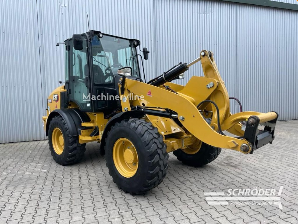 Caterpillar 908 M prednji utovarivač