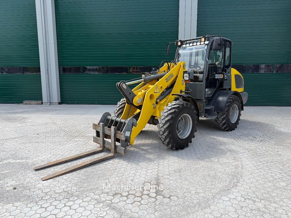 Wacker Neuson WL 54 LOW HOURS prednji utovarivač