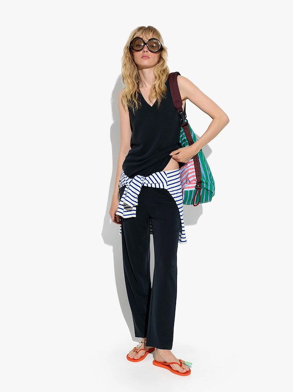 FLOWY TOP WITH V-NECK